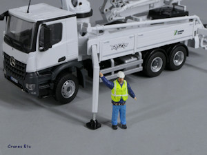 Conrad 78260 SCHWING-Stetter S 36 X RaZor Concrete Pump Cranes Etc Review